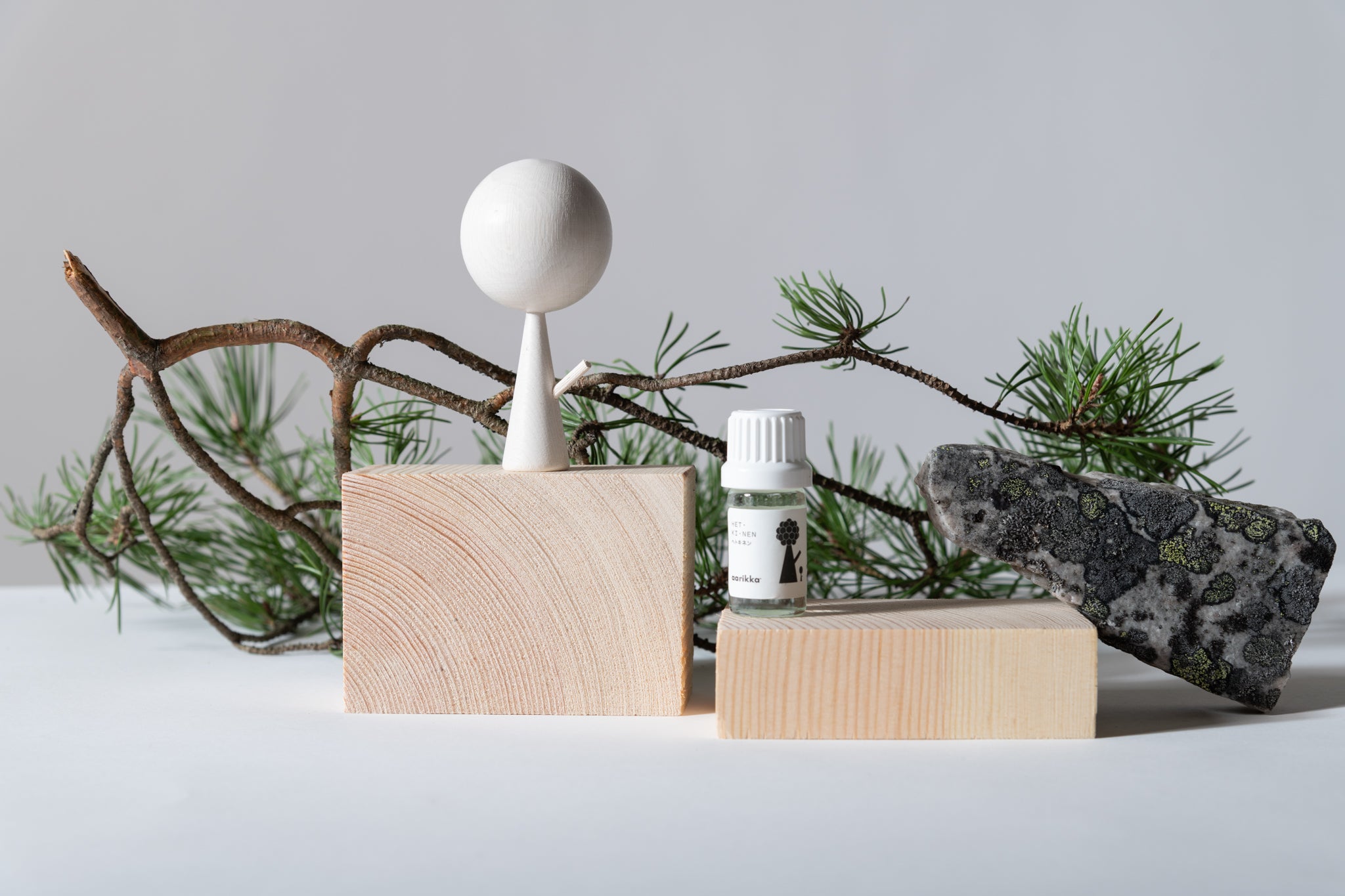 pine scent tree – Hetkinen